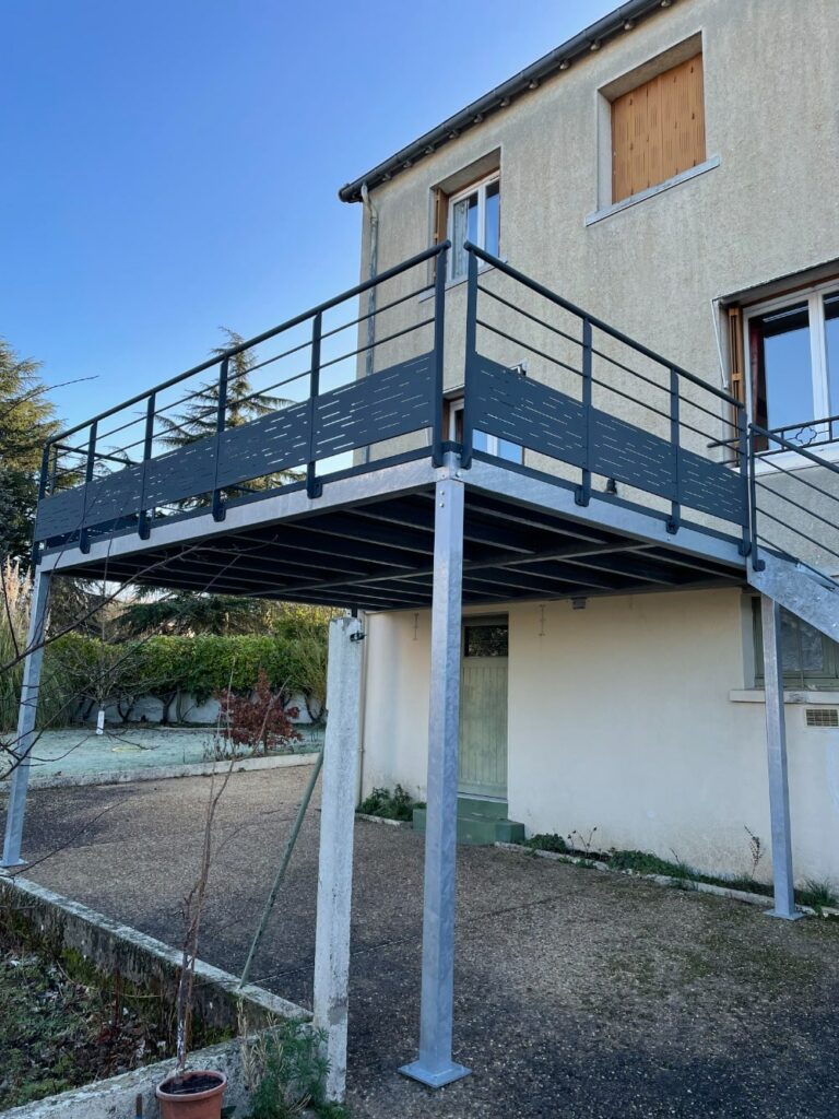 Terrasse Sur Pilotis En Acier Galvanisé